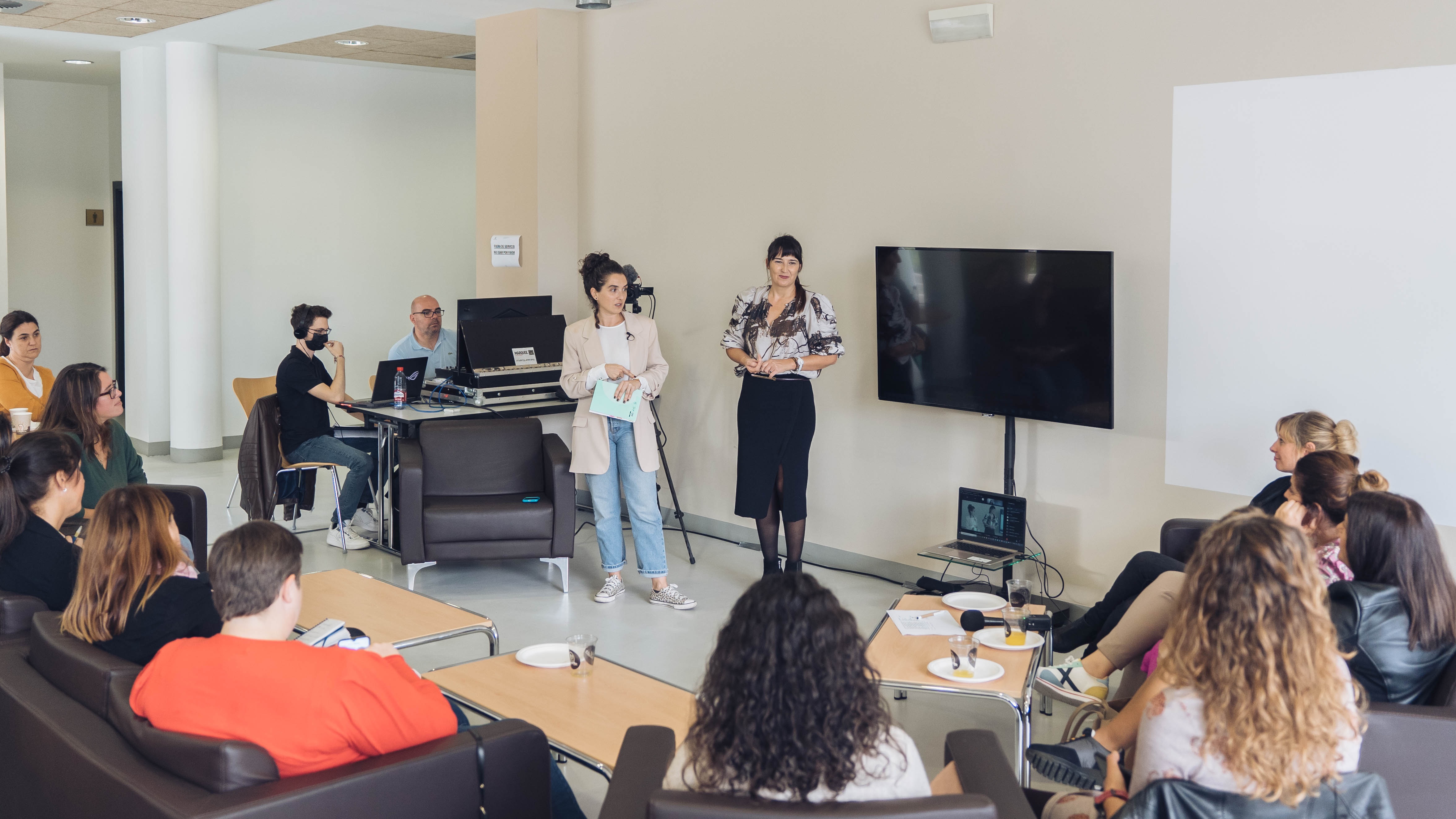 Unos 2.000 profesionales participan en 2022 en las acciones ...